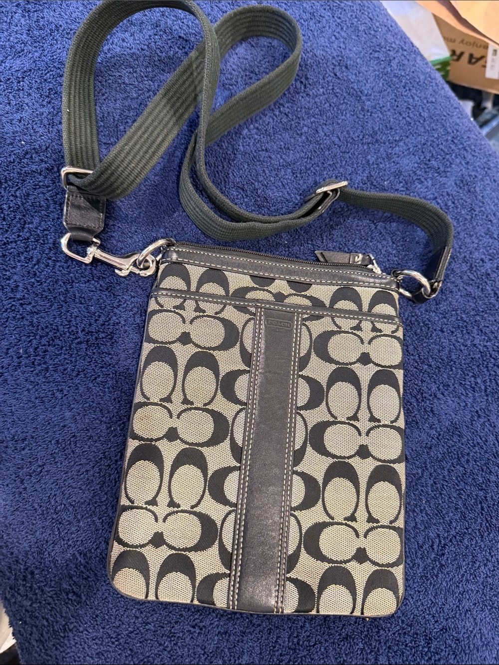Coach | Bags | Coach Compact Crossbody In Black And Tan Signature Print ...